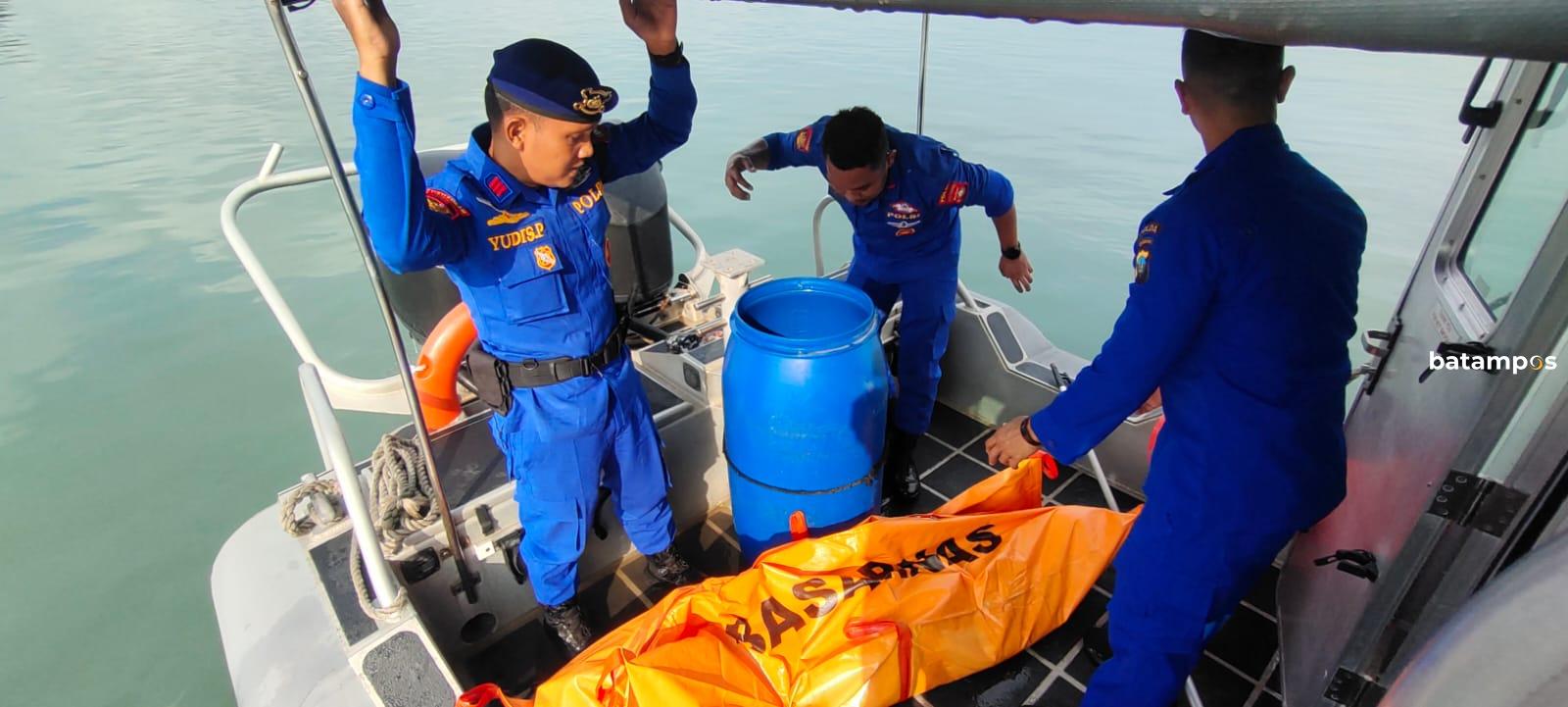 Warga Pulau Seraya Temukan Mayat Mengambang di Tanjung Riau - Metropolis