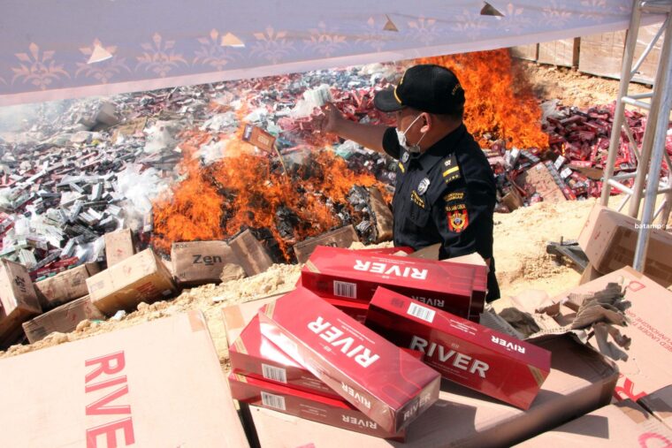 4 Bulan, BC Batam Tindak 35 Kasus Penyeludupan Rokok - Metropolis