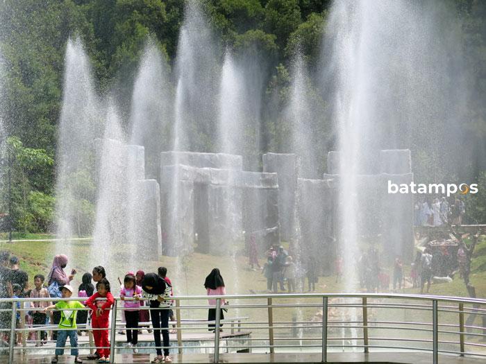 Taman Rusa Jadi Destinasi Wisata Andalan Masyarakat Batam, Segini Harga ...